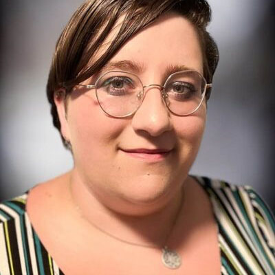 Daisy McNamara – Podcaster with BloodyFM Podcast Network
